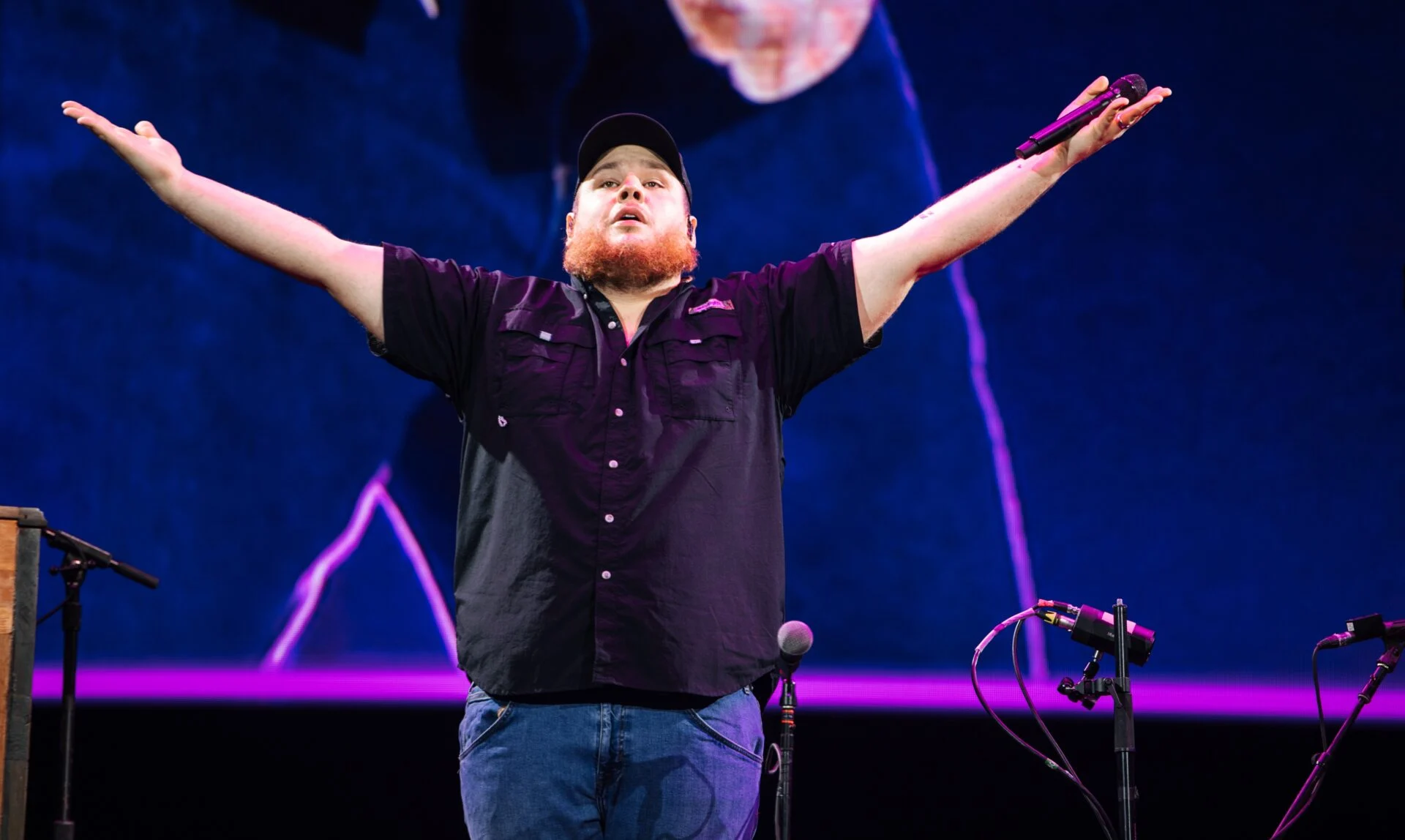 Luke Combs Hospitality Packages & VIP Tickets | Events Hospitality